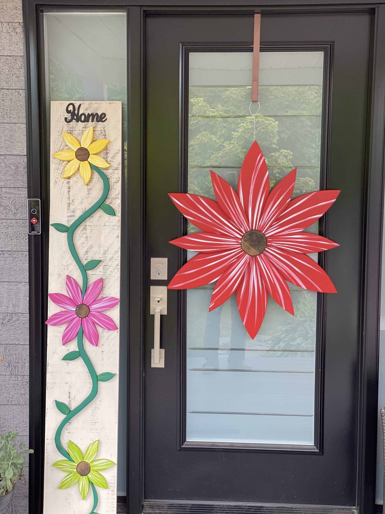 Wooden Flower Door Decoration Heritage Red – Charm & Sophistication ...